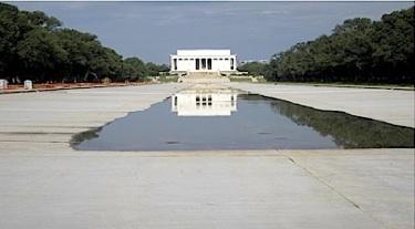 Repaired, Filled, Then Drained, The Troubled Reflecting Pool On The ...