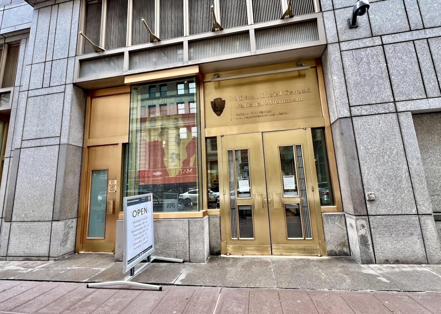 African Burial Ground National Monument Explores New York's History Of ...